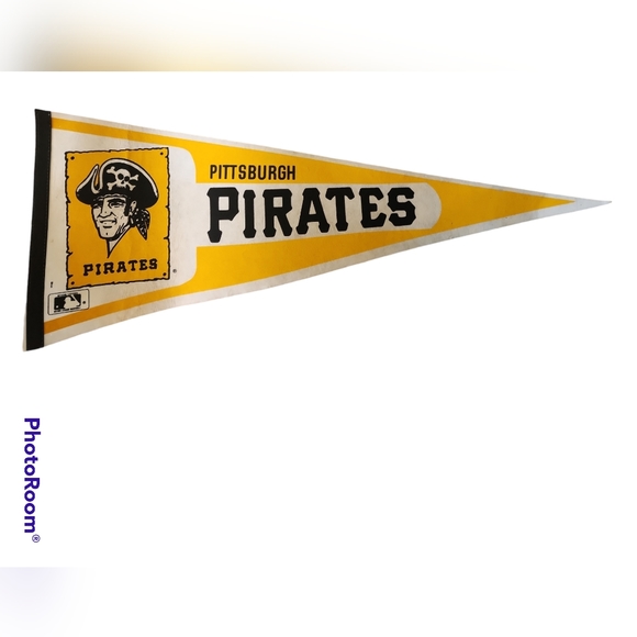 Other | Vintage Pittsburgh Pirates Felt Pennant Mlb Full Size 12 X 3 ...